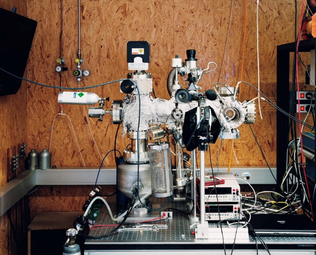 Thomas Struth’s Technology Photographs – Nonsite.org