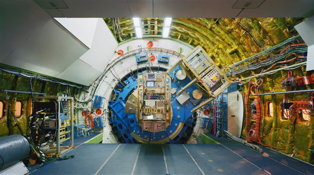 Thomas Struth’s Technology Photographs – Nonsite.org