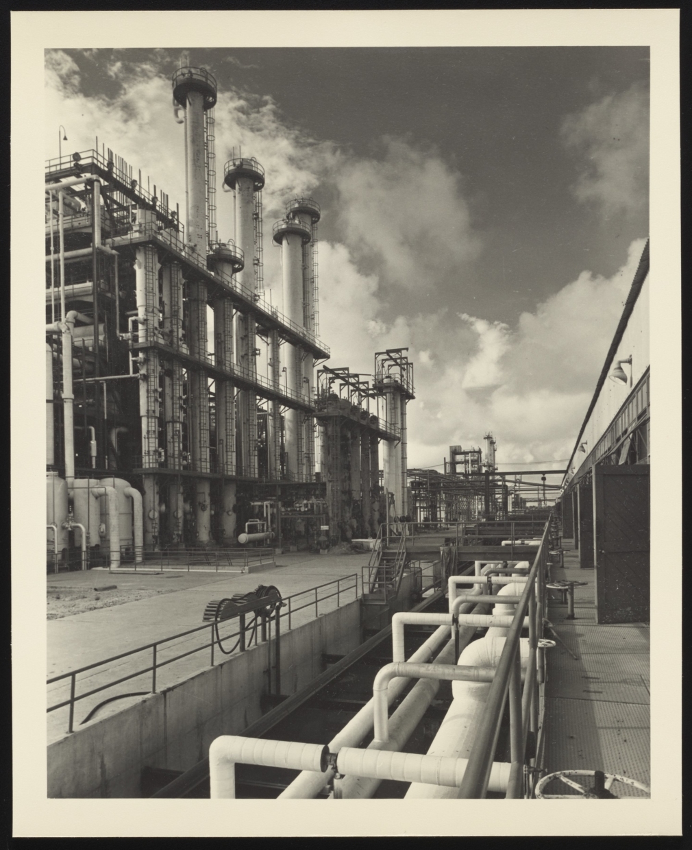 Development Film, 194X: Alden B. Dow, Lake Jackson, and the ...